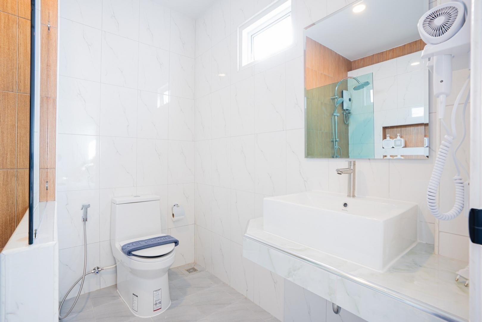 DV-1952 ที่พัก พูลวิลล่า พัทยา บ้านพัก พร้อมสระว่ายน้ำ ส่วนตัว